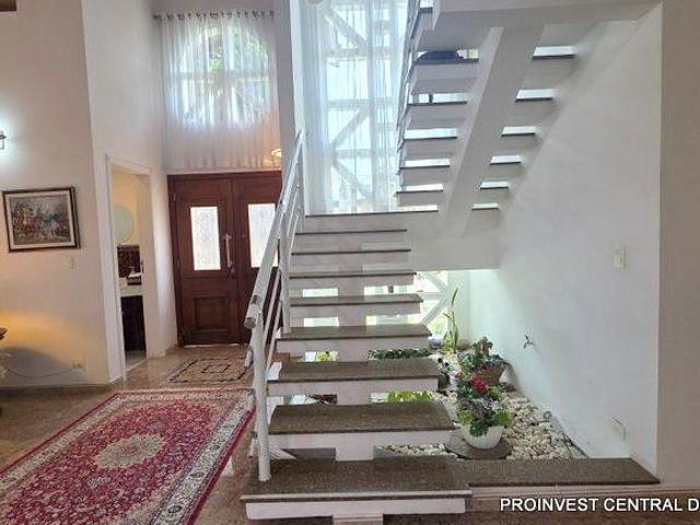 Casa em Pousada dos Bandeirantes, Carapicuíba/SP de 268m² 3 quartos à venda por R$ 1.950.000,00