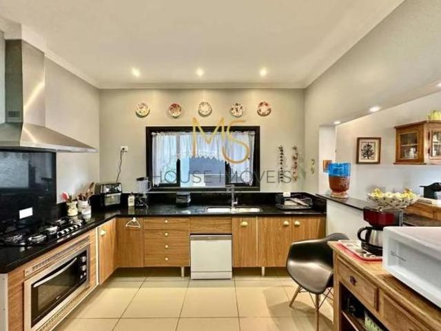 Casa em Pousada dos Bandeirantes, Carapicuíba/SP de 330m² 3 quartos à venda por R$ 1.590.000,00