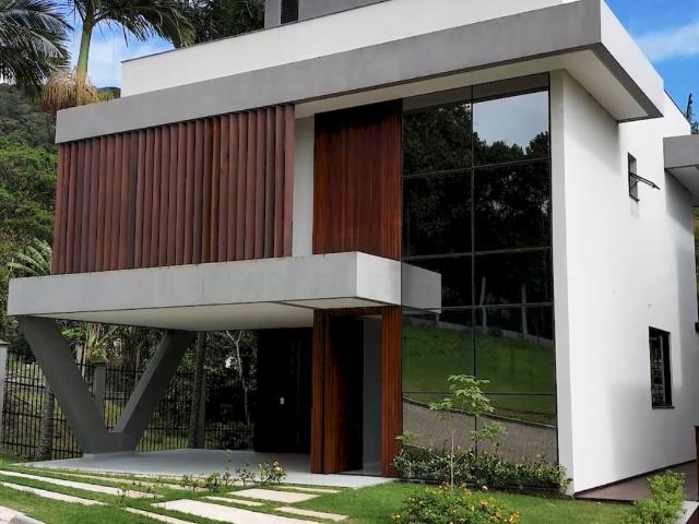 Casa em Praia das Taquaras, Balneário Camboriú/SC de 339m² 3 quartos à venda por R$ 3.989.000,00