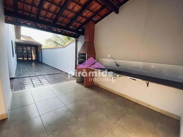 Casa em Praia das Palmeiras, Caraguatatuba/SP de 168m² 3 quartos à venda por R$ 700.000,00