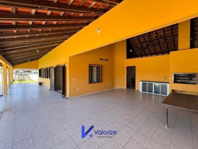 Casa em Praia de Leste 4 Quartos Perto do Mar