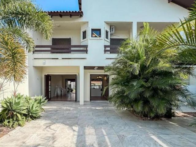 Casa em Praia do Paraíso