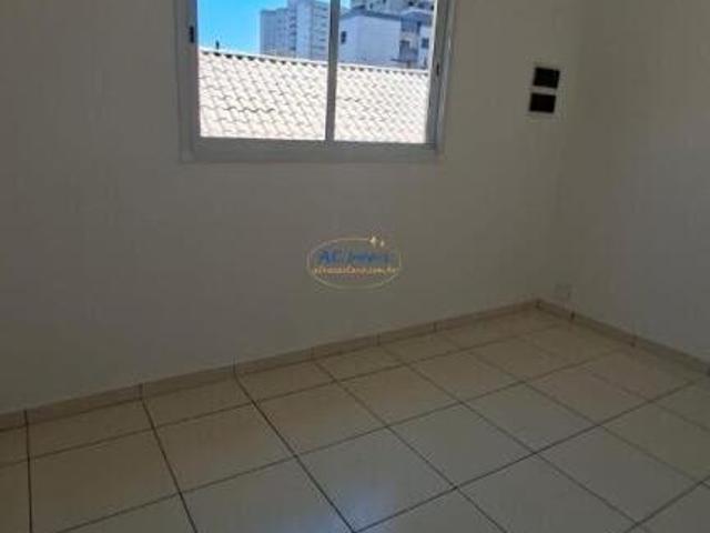 Casa de Condomínio em Aviação Praia Grande, SP