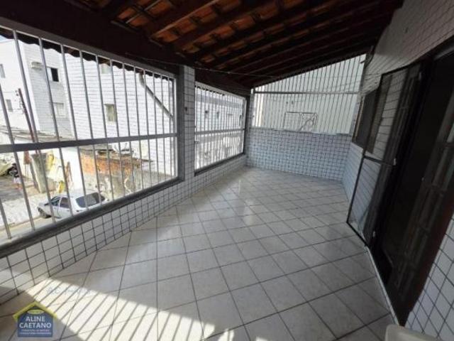 Sobrado em Cidade Ocian 2 dorms 2 vagas e Financia!