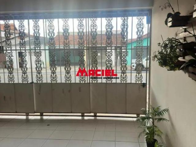 Casa Em Principal Avenida Do Bairro Santa Inês I