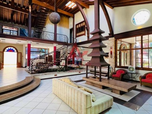 Casa em Promirim, Ubatuba/SP de 600m² 10 quartos à venda por R$ 7.600.000,00