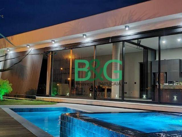 Casa em Protestantes, Votorantim/SP de 274m² 3 quartos à venda por R$ 2.799.000,00