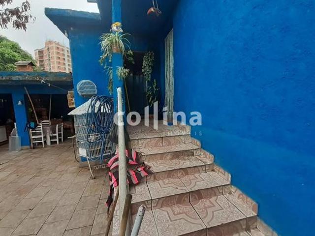 Casa em Quitaúna, Osasco/SP de 200m² 5 quartos à venda por R$ 424.000,00
