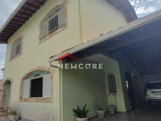 Casa em RUA TRÊS IRMÃOS COELHO Centro Esmeraldas/MG
