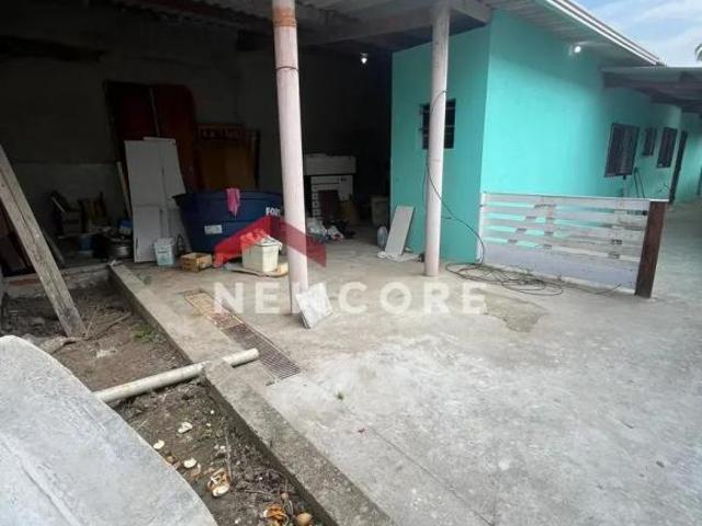 Casa em Rua Trinta e Seis Aguapeú Itanhaém/SP