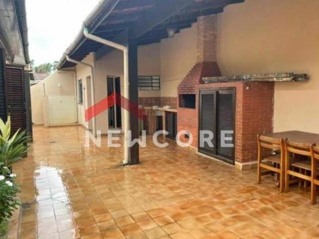 Casa em Rua União das Américas Loteamento Jardim Aruan Caraguatatuba/SP