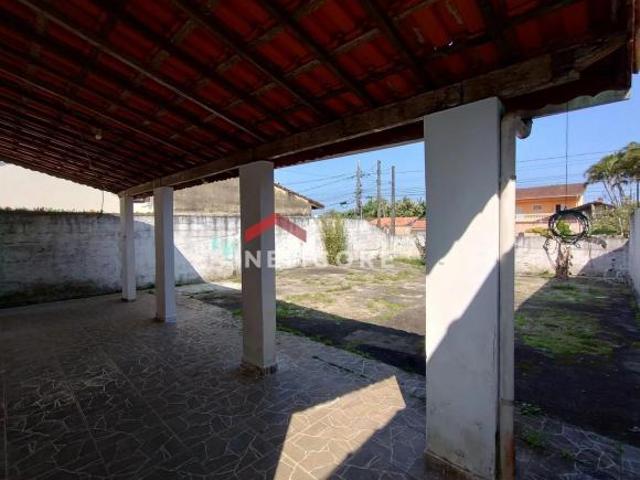 Casa em Rua Vereador José Calvo Guarda Civil Itanhaém/SP