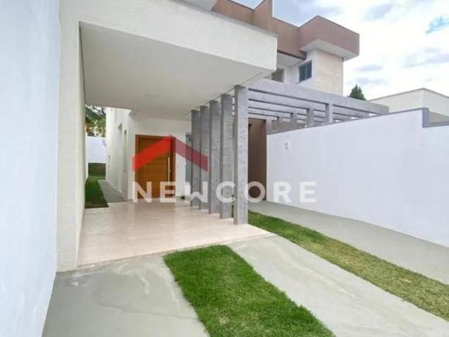 Casa em Rua Vinte e Sete de Dezembro Názia 2ª Seção Vespasiano/MG