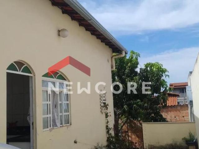 Casa em Rua Zamiro Nelson de Souza Funcionários Contagem/MG