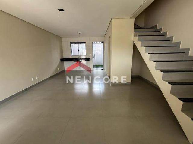 Casa em Rua Águas Formosas Pedra Azul Contagem/MG