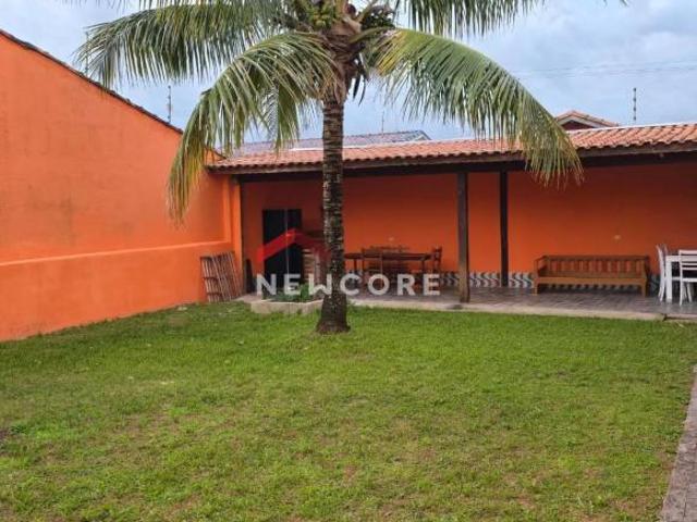 Casa em Rua Adalberto Balneário Três Marias Peruíbe/SP