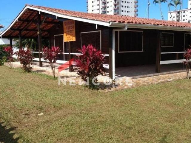 Casa em Rua Afonso Schmidt Solemar Praia Grande/SP