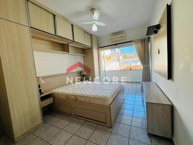 Casa em Rua Affonso Verediano Embaré Santos/SP