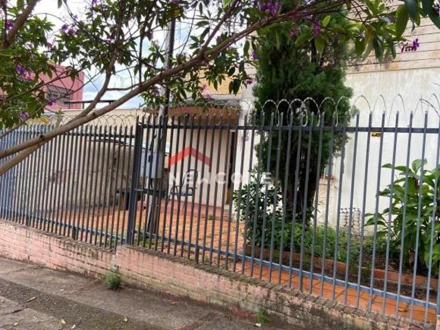 Casa em Rua Alagoas Centro Londrina/PR