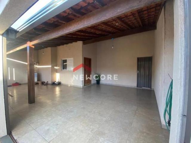Casa em Rua Aldo Piccichelli Jardim Patrícia Uberlândia/MG