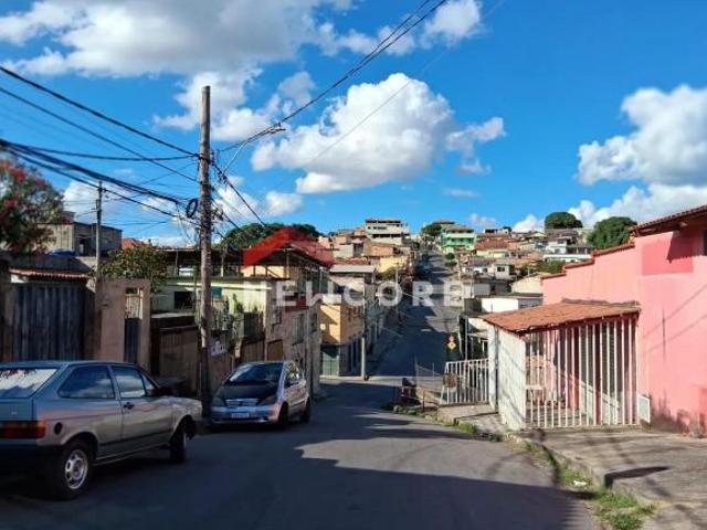 Casa em Rua Alpínea Juliana Belo Horizonte/MG