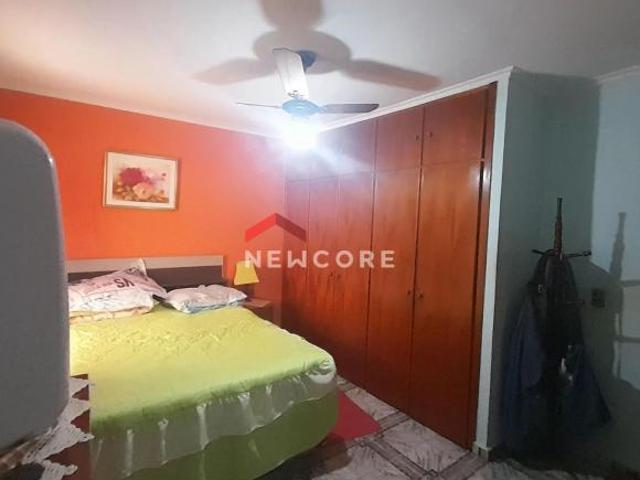 Casa em Rua Álvares de Azevedo Vila Tibério Ribeirão Preto/SP