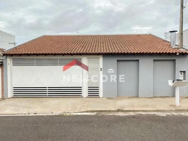 Casa em Rua Ângelo Seleghin Jardim Parati Marília/SP