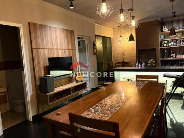 Casa em Rua Anisio Antônio de Carvalho Alto Umuarama Uberlândia/MG
