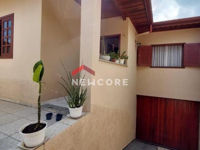 Casa em Rua Antônio Ceolin Parque São Francisco Itatiba/SP