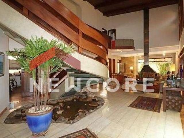 Casa em Rua Antônio de Gouveia Giudice Alto de Pinheiros São Paulo/SP