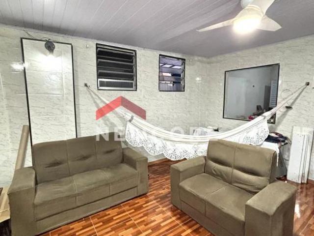 Casa em Rua Antônio Fernandes Japuí São Vicente/SP