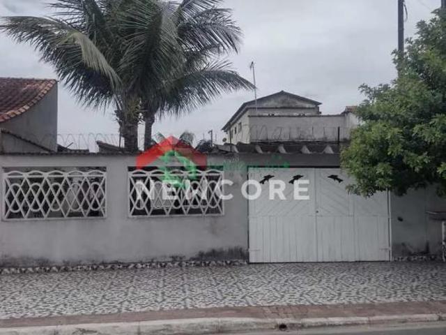 Casa em Rua Antônio Humberto Tórtura Agenor de Campos Mongaguá/SP