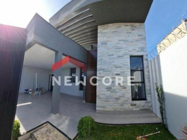 Casa em Rua Antônio Kavamoto Aclimação Uberlândia/MG