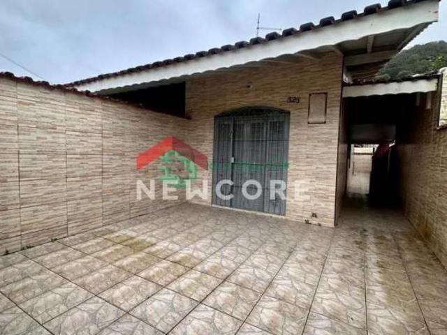 Casa em Rua Assis Salomao Hid Itaóca Mongaguá/SP