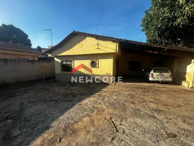 Casa em Rua Araçatuba Piratininga Venda Nova Belo Horizonte/MG