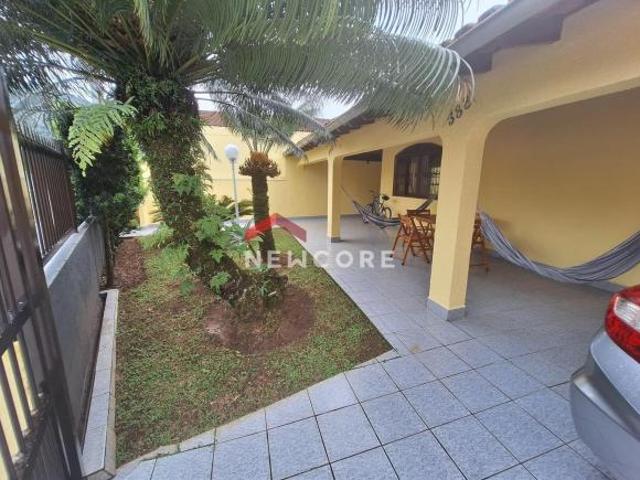 Casa em Rua Ataulfo Alves Flórida Praia Grande/SP