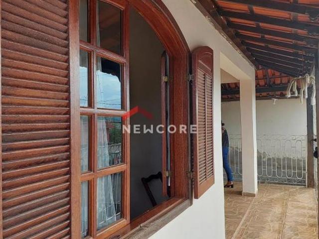 Casa em Rua Ataliba de Viterbo Vila Santo Antônio de Pádua Sabará/MG