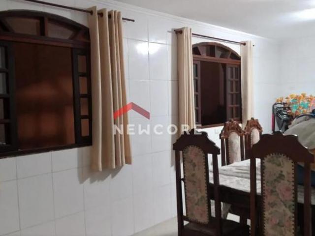 Casa em Rua Bagé Vila Linda Santo André/SP