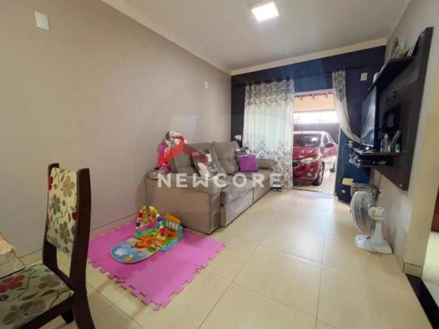 Casa em Rua Benedicta Bueno da Costa Jardim Helena Bauru/SP