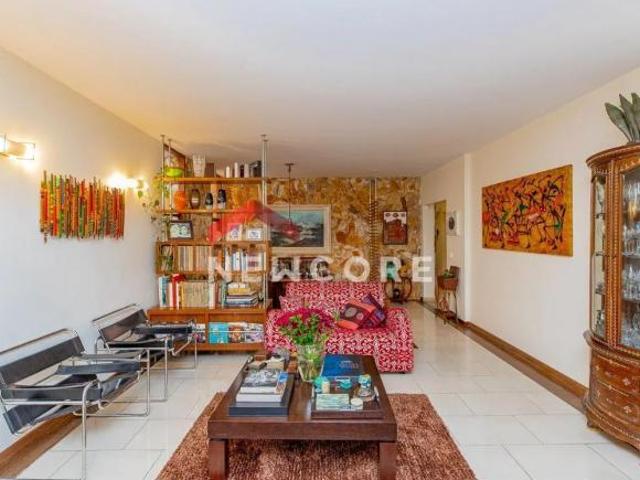 Casa em Rua Bernarda Luiz Vila Madalena São Paulo/SP