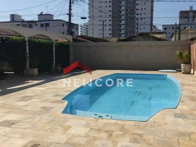 Casa em Rua Canadá Guilhermina Praia Grande/SP