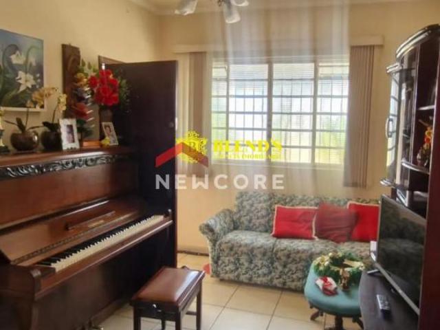 Casa em Rua Capitão José Paes de Almeida Alto Botucatu/SP