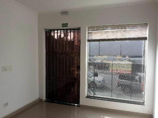 Casa em Rua Carijós Vila Alzira Santo André/SP