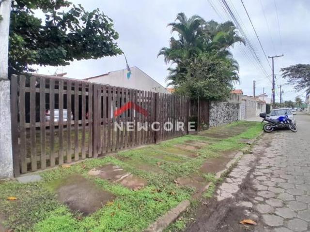 Casa em Rua Carlos Gomes Balneário Flórida Peruíbe Peruíbe/SP