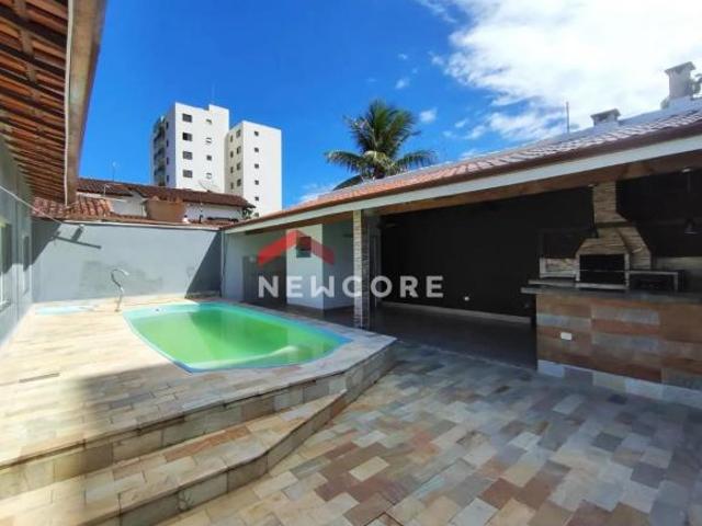 Casa em Rua Caúna Martim de Sá Caraguatatuba/SP