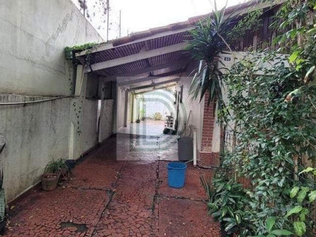 Casa em rua com cancela e segurança no Butantã | Excelente localização