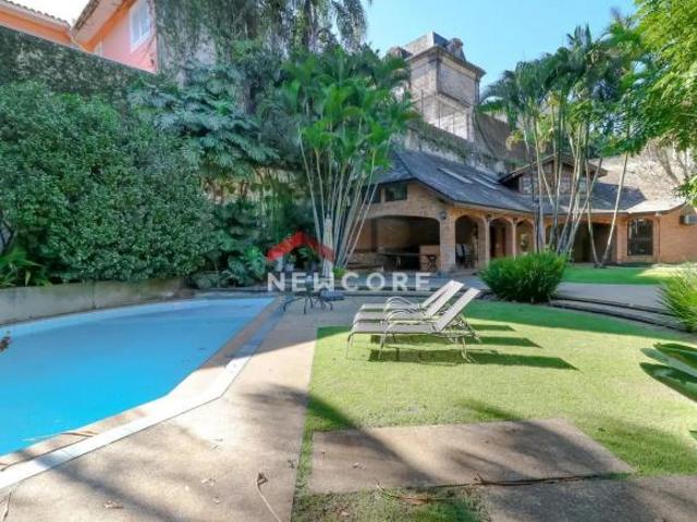 Casa em Rua Cordisburgo Jardim Guedala São Paulo/SP