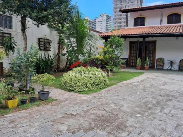 Casa em Rua Coronel Fontenelle Canto do Forte Praia Grande/SP