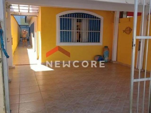 Casa em Rua Cristiano Solano Solemar Praia Grande/SP