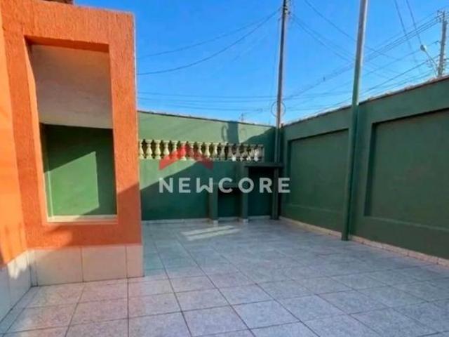 Casa em Rua Cuiabá Vila Nossa Senhora de Fátima São Vicente/SP